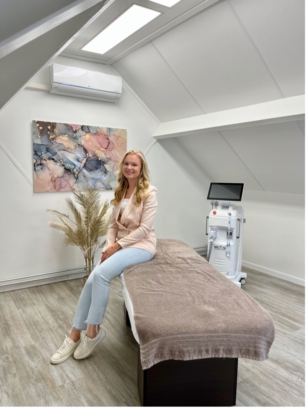 Over SOFT – Soft Laser Studio